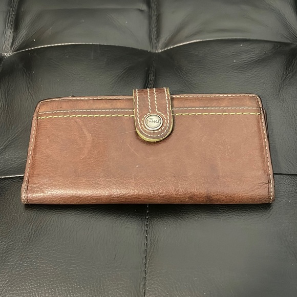 Fossil | Bags | Fossil Wallet | Poshmark